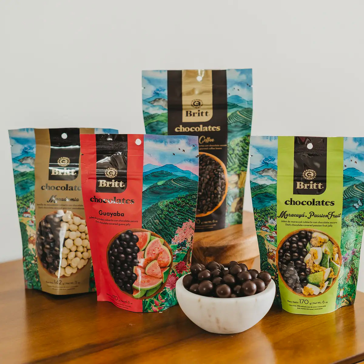 Chocolates Gourmet de Café Britt | Rellenos con Sabores Auténticos de ...